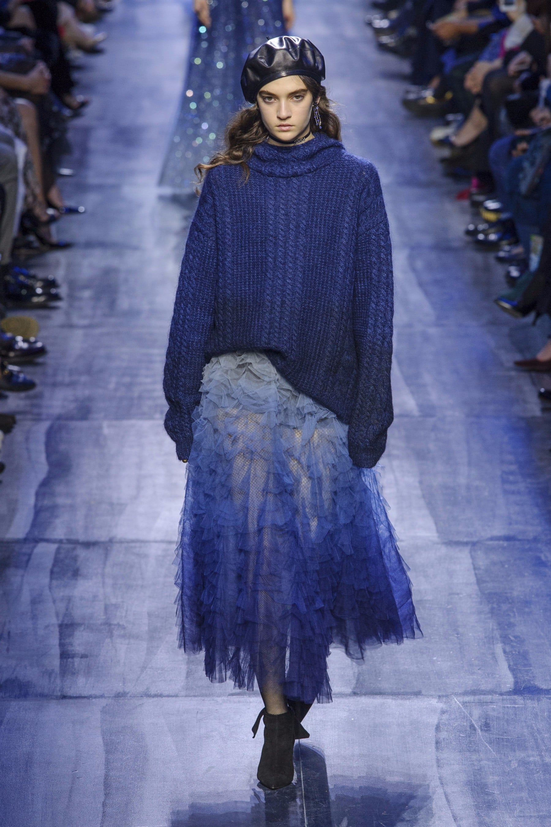 Dior Fall 2017 Runway Show | PS Fashion