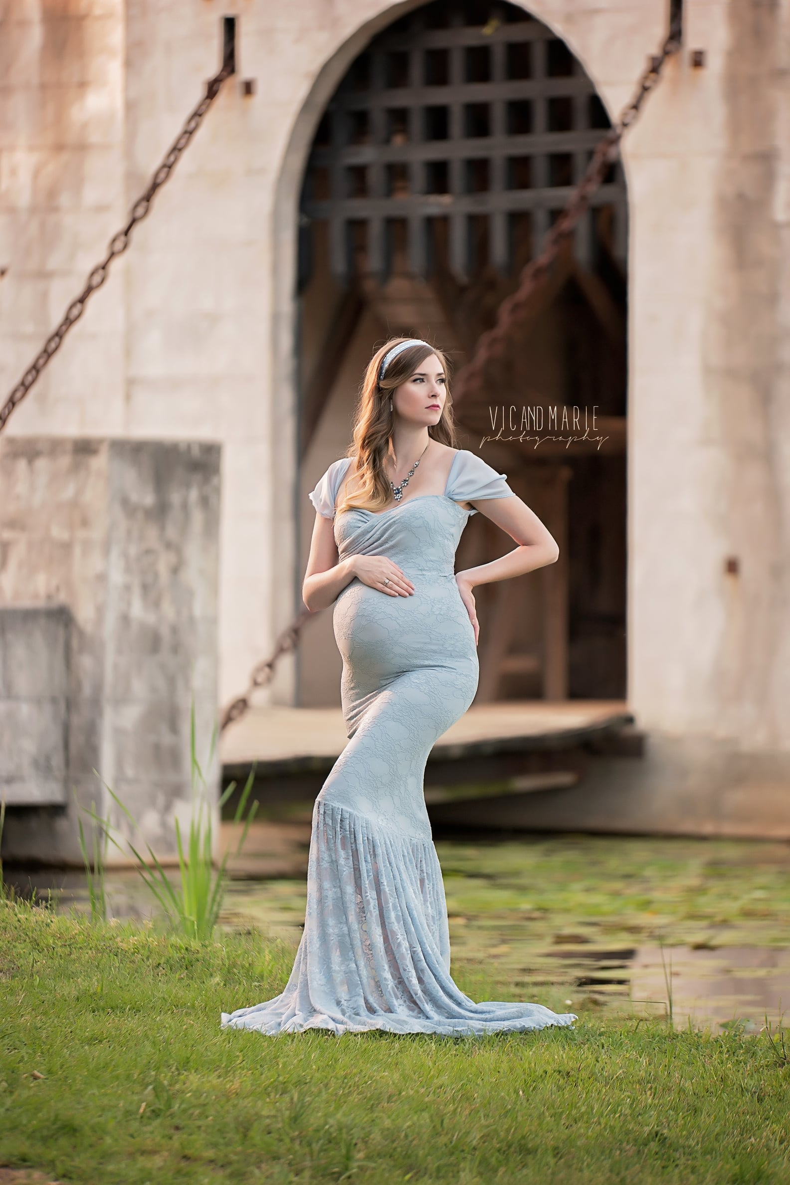 Disney Princess Maternity Photos | PS Family