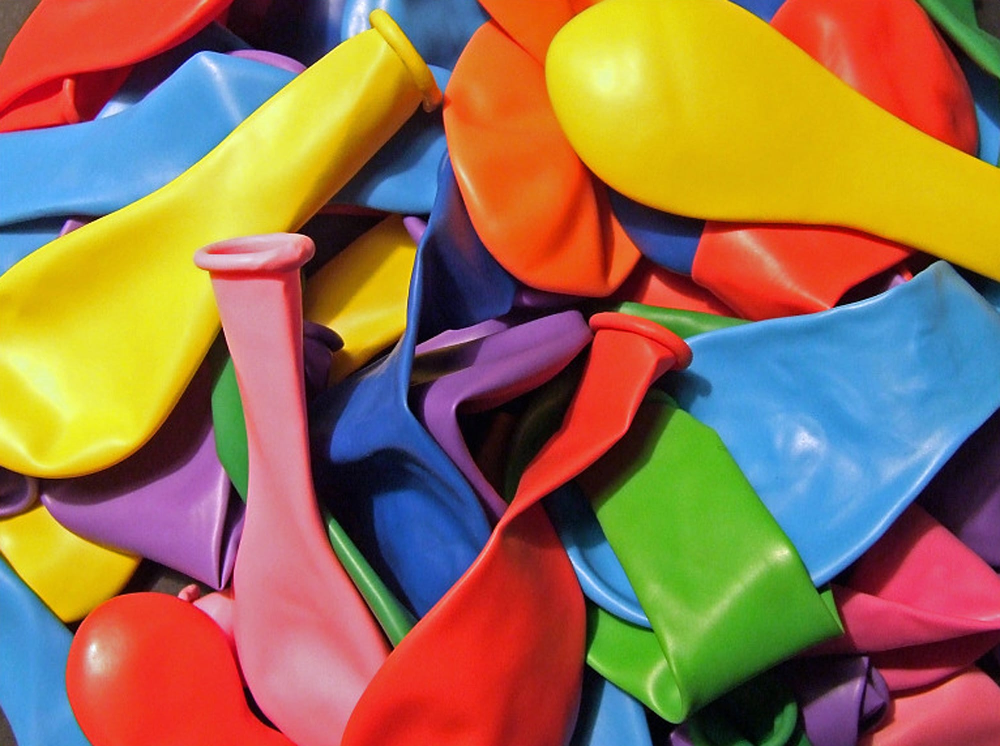 Balloon Travel Hack to Keep Kids Entertained | POPSUGAR Family