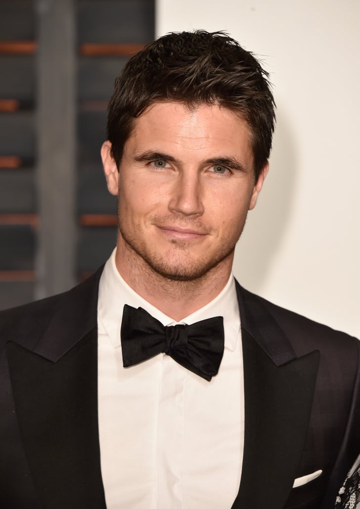 Robbie Amell Hot Celebrities Who Inspire Romance Novels Popsugar Love And Sex Photo 3