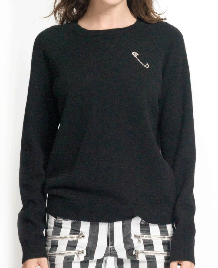 Bella Hadid Nike Sweatshirt With Safety Pins | POPSUGAR Fashion