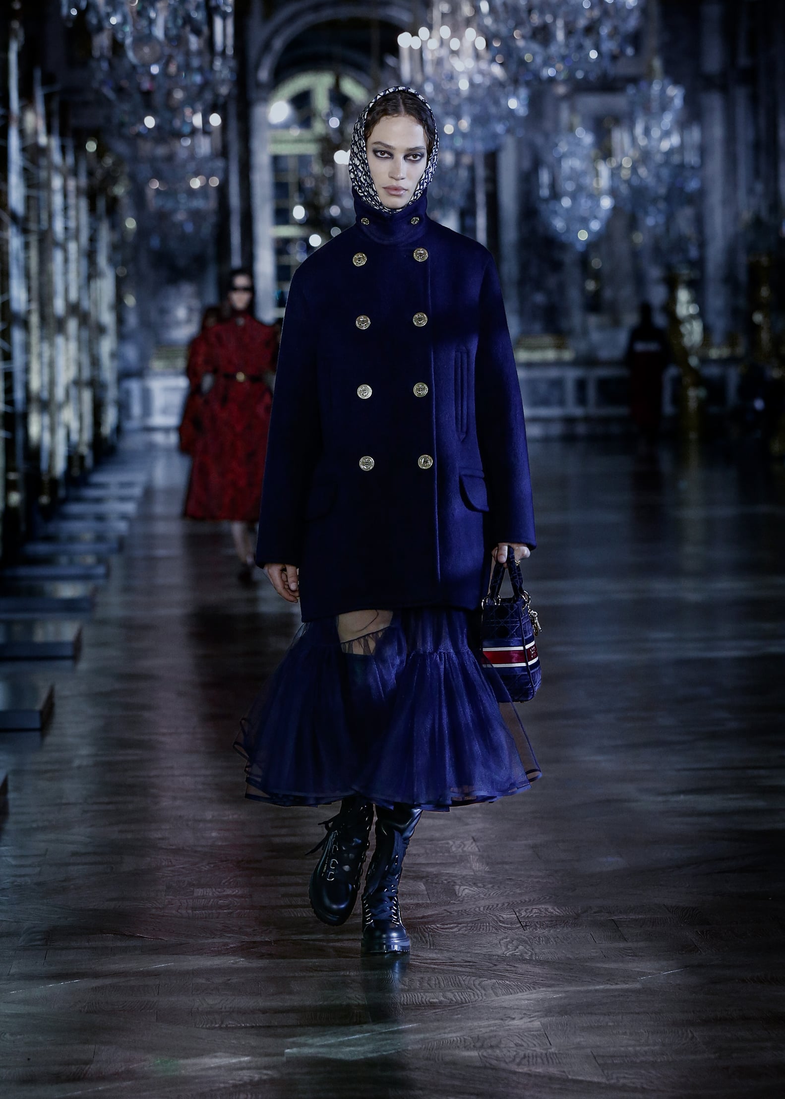 Dior Fall/Winter 2021 Fashion Show Photos and Review | PS Fashion