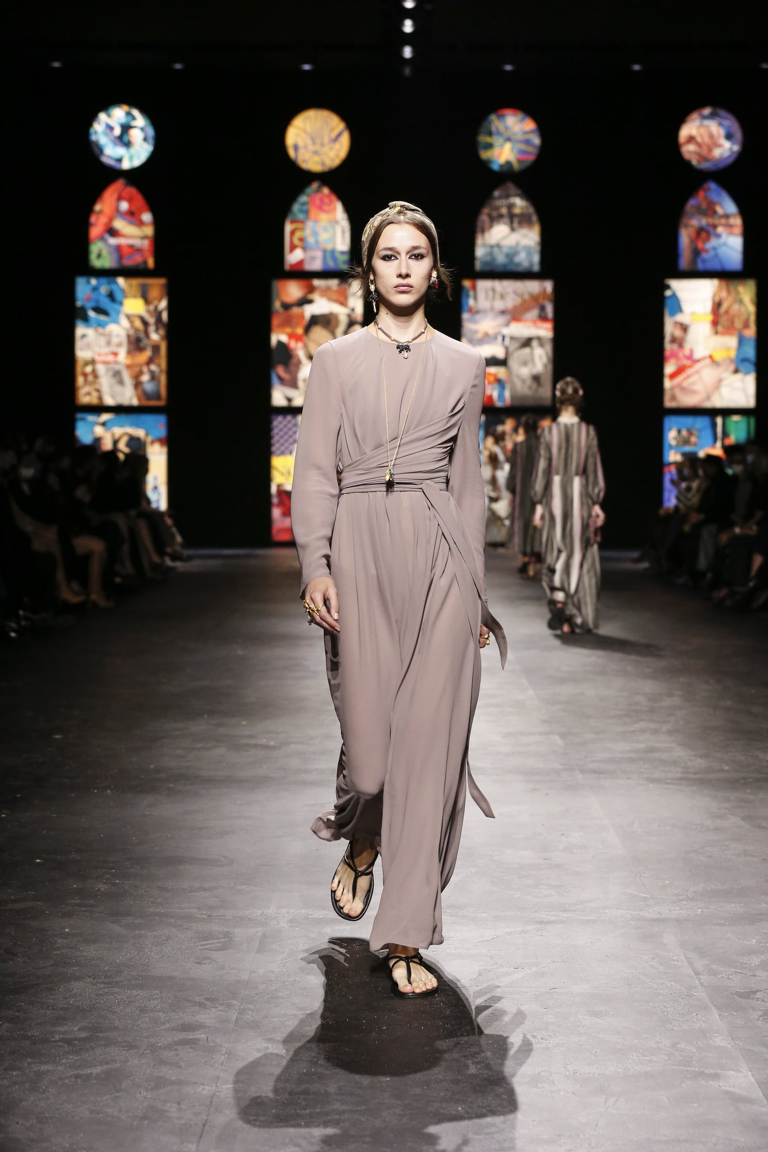 Dior Spring/Summer 2021 Fashion Show Review and Photos | PS Fashion